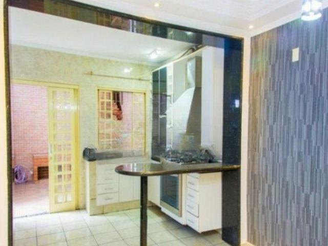 Sobrado com 3 dormitórios à venda, 206 m² por R$ 680.000,00 Vila Camilópolis Santo André/SP