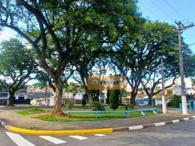 Sobrado com 3 dormitórios à venda, 206 m² por R$ 680.000,00 Centro Poá/SP