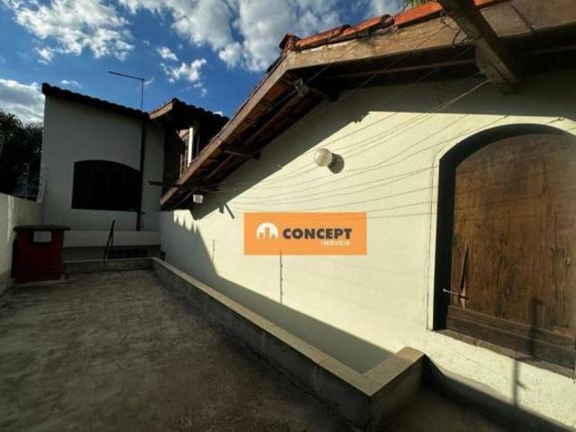 Sobrado com 3 dormitórios à venda, 207 m² por R$ 600.000,00 Vila Mazza Suzano/SP