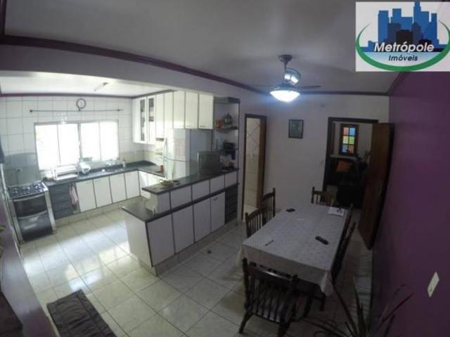 Sobrado com 3 dormitórios à venda, 207 m² por R$ 900.000,00 Jardim Nova Taboão Guarulhos/SP