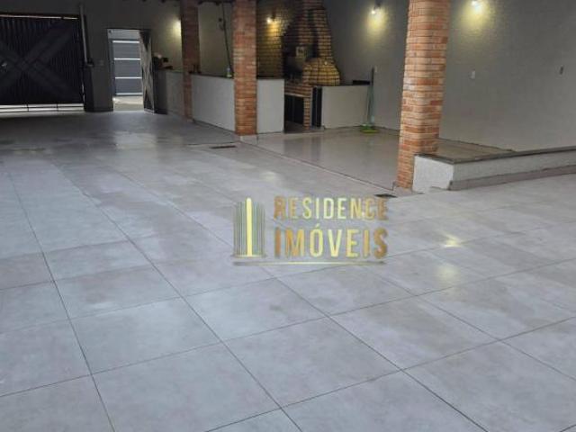 Sobrado com 3 dormitórios à venda, 208 m² por R$ 580.000,00 Wanel Ville I Sorocaba/SP