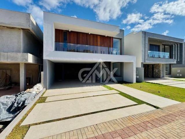 Sobrado com 3 dormitórios à venda, 209 m² por R$ 1.550.000,00 Condomínio Parque Taua I Araçari