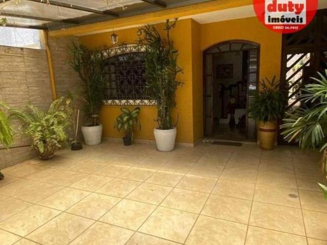 Sobrado com 3 dormitórios à venda, 200 m² por R$ 1.450.000,00 Boqueirão Santos/SP