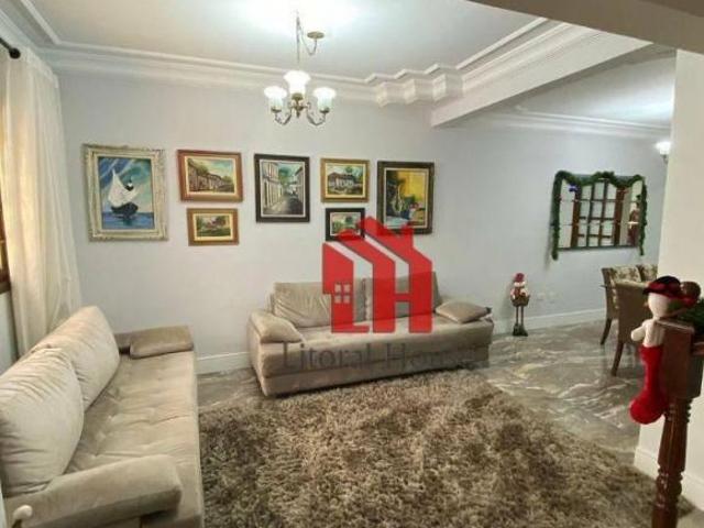 Sobrado com 3 dormitórios à venda, 200 m² por R$ 1.500.000,00 Boqueirão Santos/SP