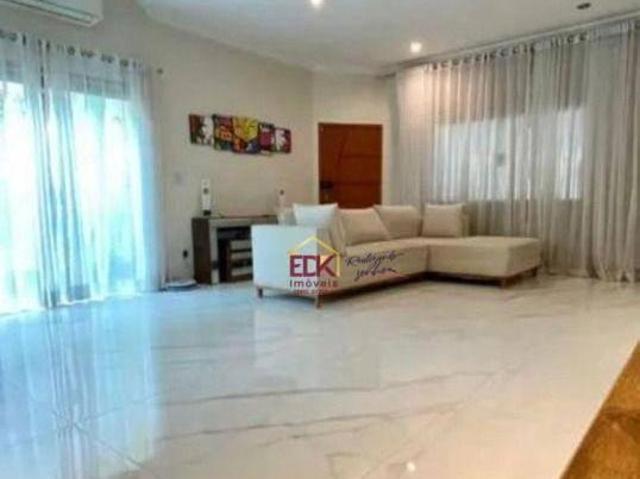 Sobrado com 3 dormitórios à venda, 200 m² por R$ 1.040.000 Residencial de Ville São José dos Cam