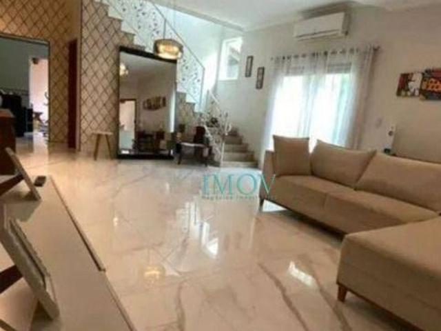 Sobrado com 3 dormitórios à venda, 200 m² por R$ 1.050.000 Residencial de Ville São José dos Cam