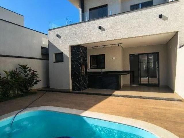 Sobrado com 3 dormitórios à venda, 200 m² por R$ 1.300.000,00 Residencial Terras da Estância Ala