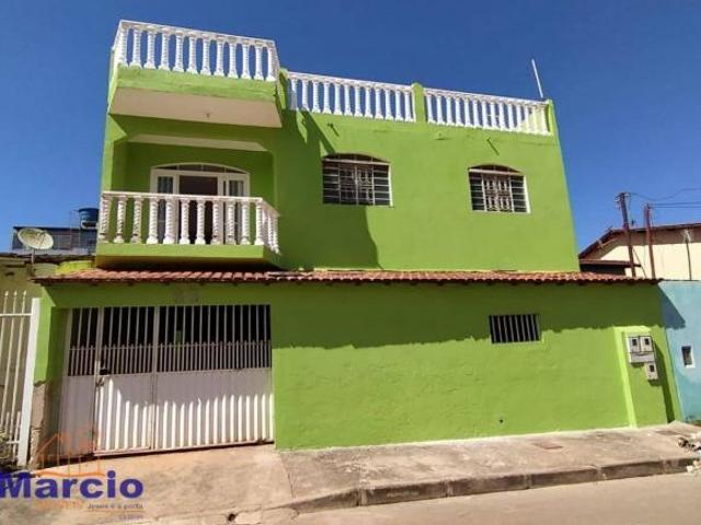 Sobrado com 3 dormitórios à venda, 200 m² por R$ 450.000,00 Vila São José São Sebastião/DF