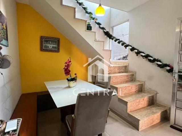 Sobrado com 3 dormitórios à venda, 200 m² por R$ 450.000 Jardim Santa Marina I Sorocaba/SP