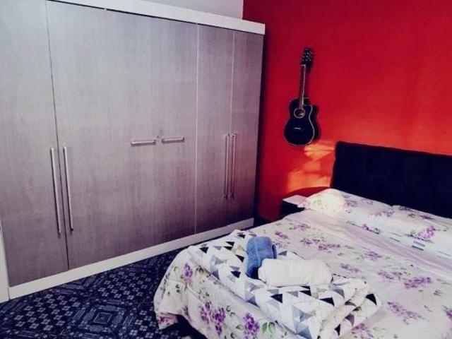 Sobrado com 3 dormitórios à venda, 200 m² por R$ 536.000,00 Jardim Terras de São João Jacareí/SP