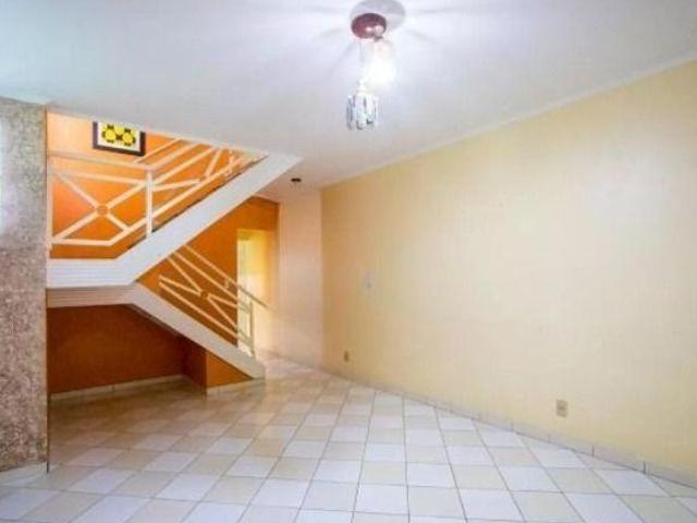 Sobrado com 3 dormitórios à venda, 200 m² por R$ 540.000,00 Parque Gerassi Santo André/SP