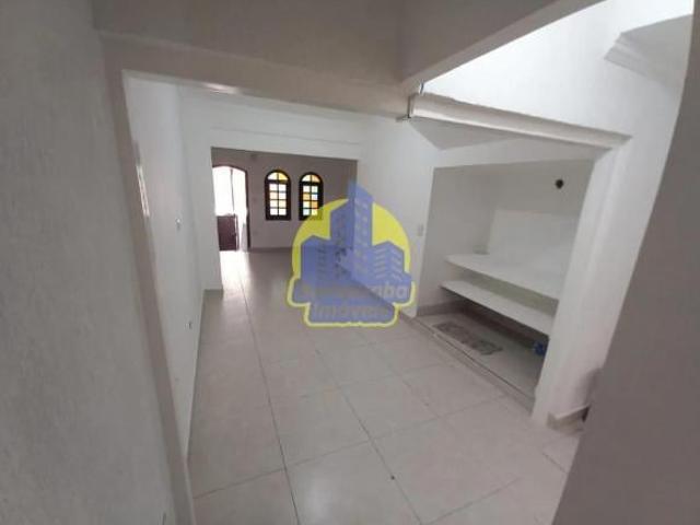 Sobrado com 3 dormitórios à venda, 200 m² por R$ 590.000,00 Vila Osasco Osasco/SP