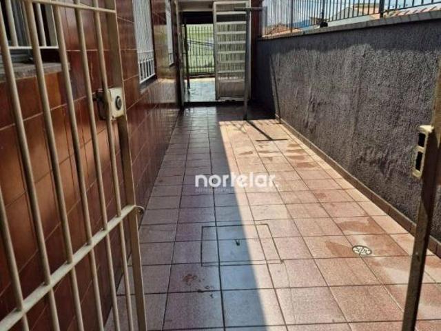 Sobrado com 3 dormitórios à venda, 200 m² por R$ 630.000,00 Vila Bonilha São Paulo/SP
