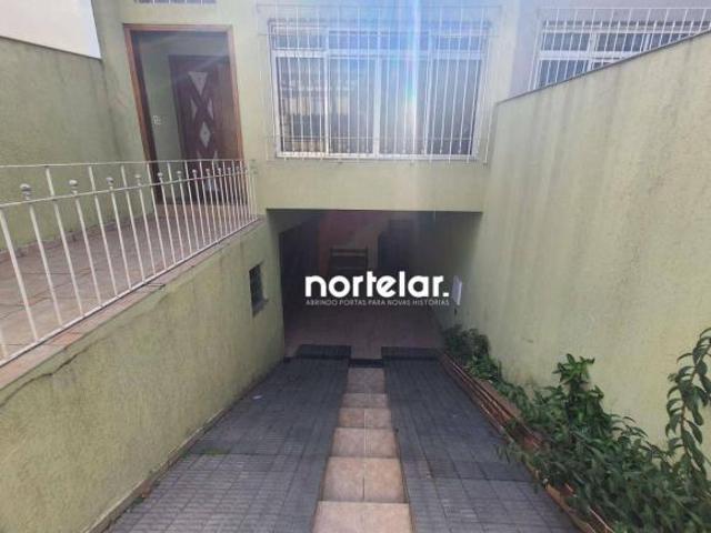Sobrado com 3 dormitórios à venda, 200 m² por R$ 748.000,00 Chácara Inglesa São Paulo/SP