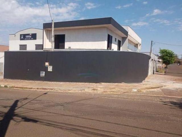 Sobrado com 3 dormitórios à venda, 200 m² por R$ 795.000,00 Conjunto Habitacional Santiago II Lo
