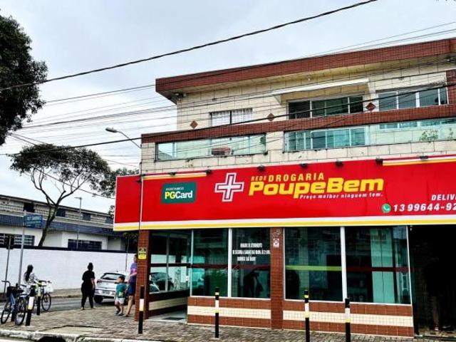 Sobrado com 3 dormitórios à venda, 200 m² por R$ 850.000,00 Jardim Quietude Praia Grande/SP