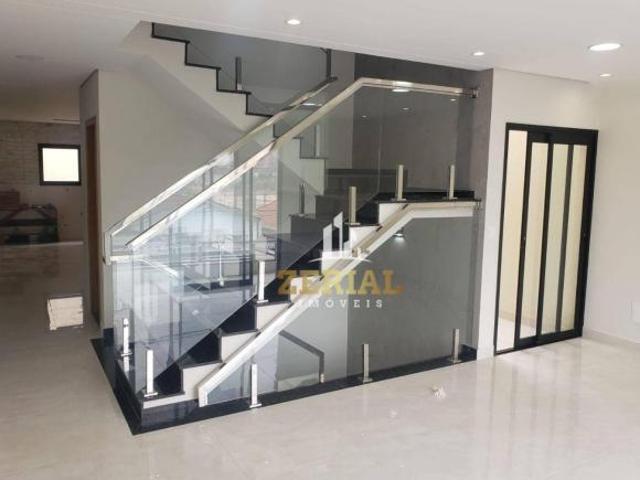 Sobrado com 3 dormitórios à venda, 201 m² por R$ 940.000,00 Jardim Valdibia São Bernardo do Camp