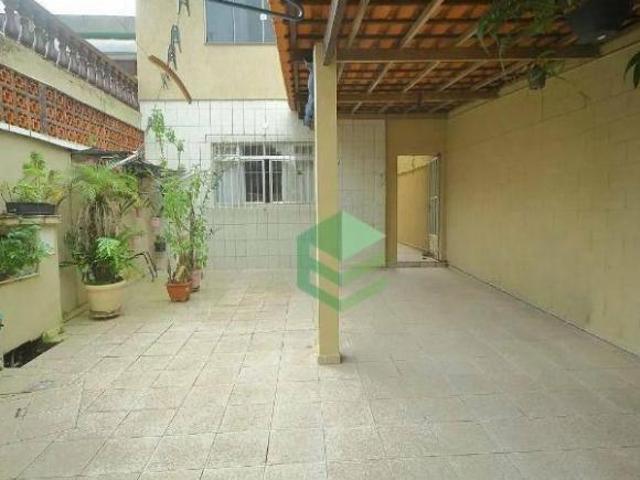 Sobrado com 3 dormitórios à venda, 202 m² por R$ 750.000,00 Assunção São Bernardo do Campo/SP