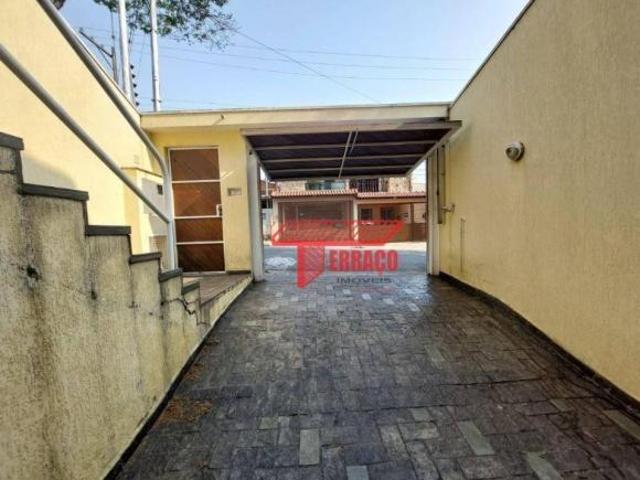 Sobrado com 3 dormitórios à venda, 202 m² por R$ 850.000,00 Vila Floresta Santo André/SP