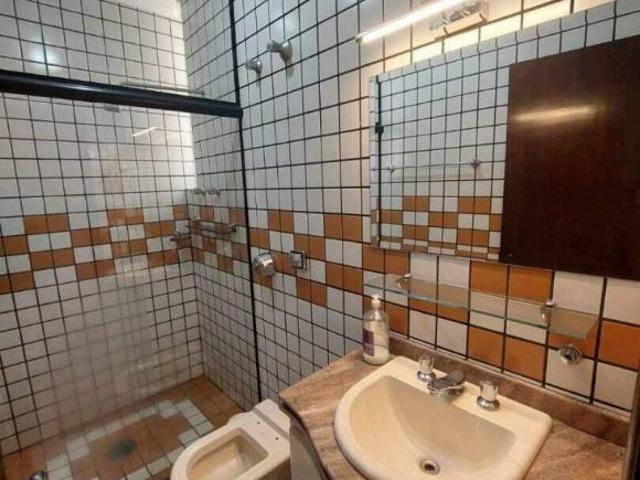 Sobrado com 3 dormitórios à venda, 202 m² por R$ 950.000 Vila Floresta Santo André/SP