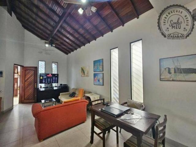 Sobrado com 3 dormitórios à venda, 203 m² por R$ 1.076.000,00 Aviação Praia Grande/SP
