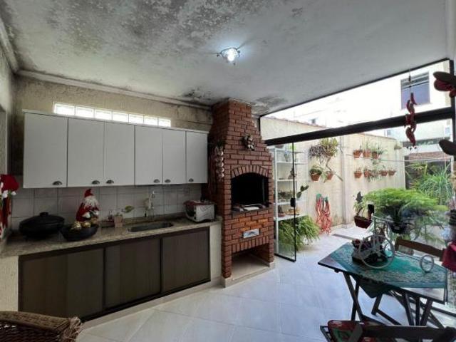 Sobrado com 3 dormitórios à venda, 203 m² por R$ 800.000,00 Jardim Hollywood São Bernardo do Cam