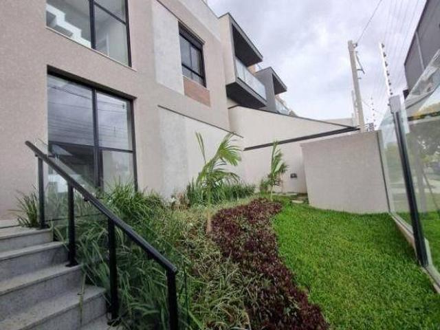 Sobrado com 3 dormitórios à venda, 214 m² por R$ 1.580.000,00 Mossunguê Curitiba/PR