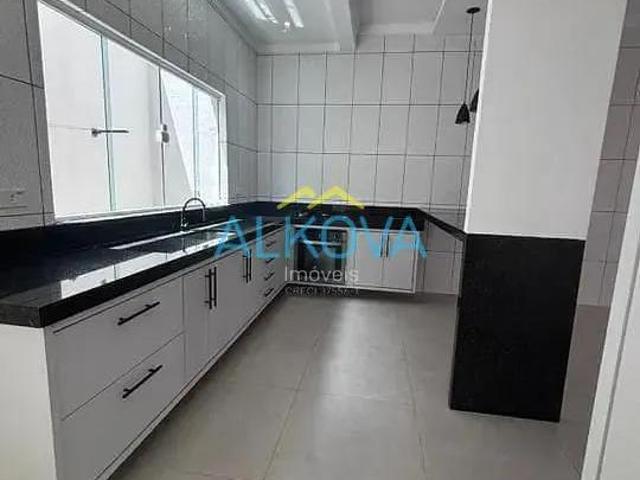 Sobrado com 3 dormitórios à venda, 215 m² por R$ 780.000,00 Recanto dos Eucaliptos São José dos