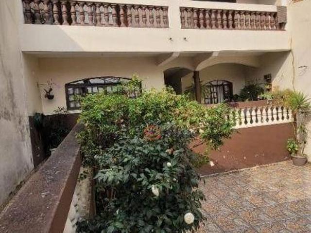 Sobrado com 3 dormitórios à venda, 216 m² por R$ 850.000,00 Vila Andeyara Ferraz de Vasconcelos/