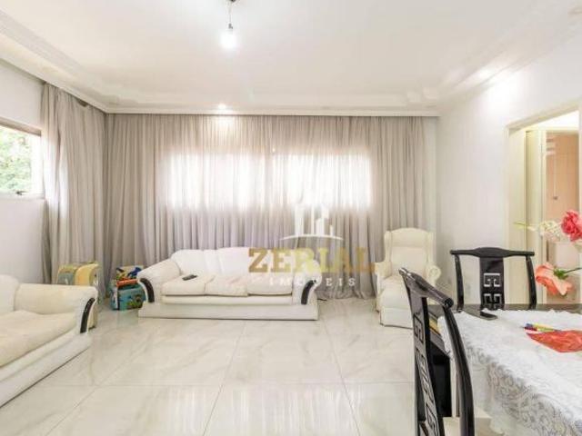 Sobrado com 3 dormitórios à venda, 217 m² por R$ 926.000,00 Vila Scarpelli Santo André/SP