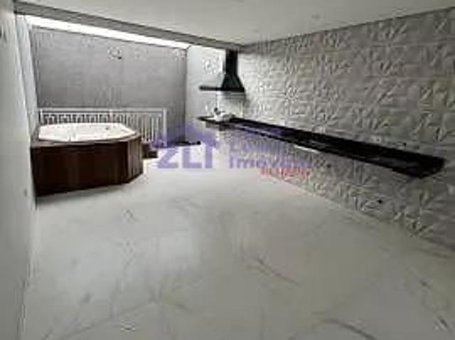 Sobrado com 3 dormitórios à venda, 218 m² na, Vila Carrão São Paulo/SP