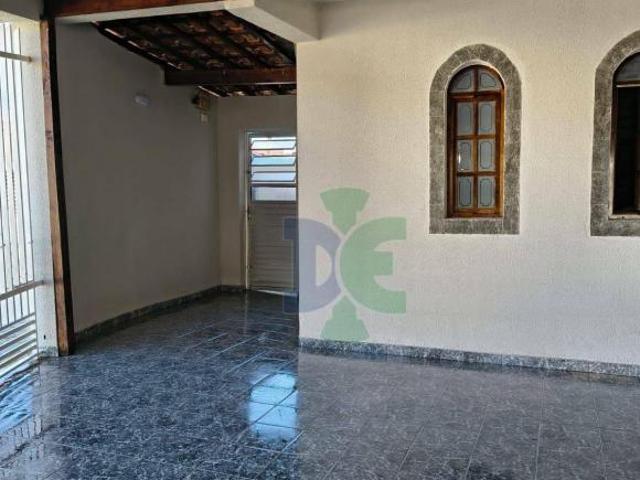 Sobrado com 3 dormitórios à venda, 218 m² por R$ 530.000 Jardim Emília Jacareí/SP