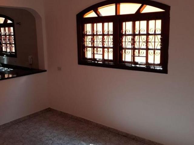 Sobrado com 3 dormitórios à venda, 218 m² por R$ 650.000,00 Jardim Las Vegas Santo André/SP