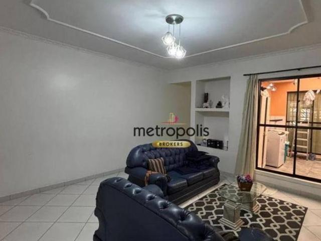 Sobrado com 3 dormitórios à venda, 218 m² por R$ 700.000,00 Vila Camilópolis Santo André/SP