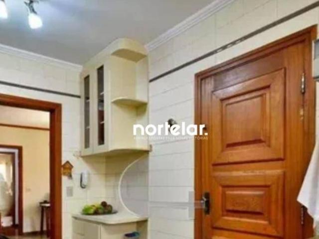 Sobrado com 3 dormitórios à venda, 219 m² por R$ 1.940.000,00 Alto da Lapa São Paulo/SP
