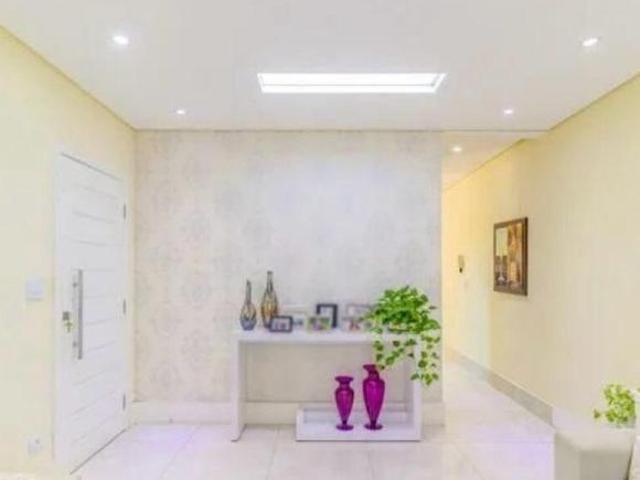Sobrado com 3 dormitórios à venda, 219 m² por R 1.100.000,00 Monte Castelo São José dos Campos/S