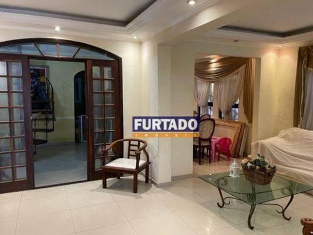 Sobrado com 3 dormitórios à venda, 219 m² Vila Guiomar Santo André/SP