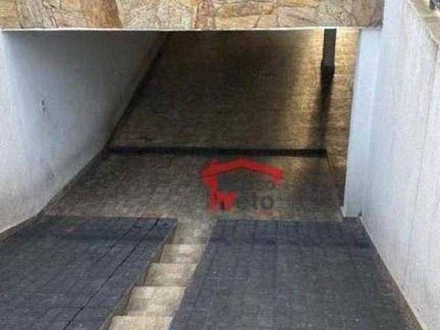 Sobrado com 3 dormitórios à venda, 210 m² por R$ 740.000,00 Parque Maria Domitila São Paulo/SP