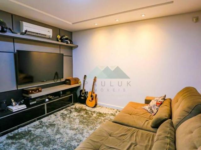 Sobrado com 3 dormitórios à venda, 210 m² por R$ 900.000,00 Jardim Canadá Foz do Iguaçu/PR