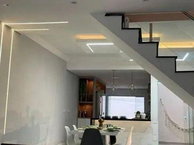 Sobrado com 3 dormitórios à venda, 211 m² por R$ 850.000,00 Jardim Milena Santo André/SP