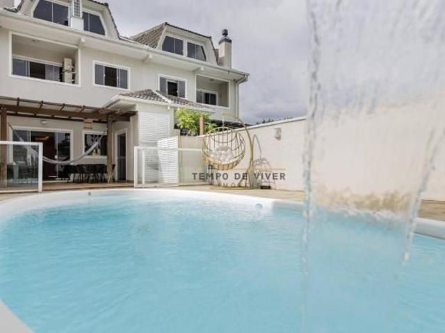Sobrado com 3 dormitórios à venda, 213 m² por R$ 1.698.000,00 Mossunguê Curitiba/PR