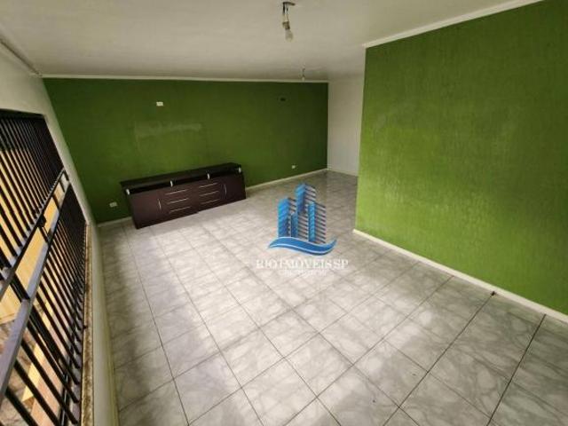 Sobrado com 3 dormitórios à venda, 213 m² por R$ 980.000,00 Campestre Santo André/SP