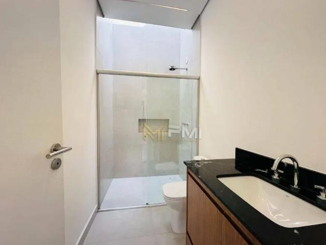 Sobrado com 3 dormitórios à venda, 224 m² por R$ 1.750.000,00 Loteamento Park Gran Reserve Indai