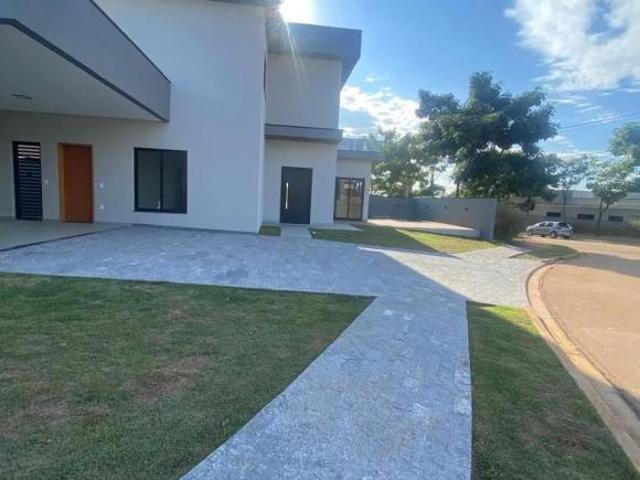 Sobrado com 3 dormitórios á venda, 224m² por R$1.620.000,00 Condomínio Portal