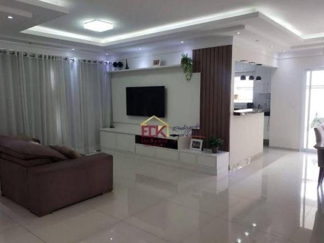 Sobrado com 3 dormitórios à venda, 225 m² por R$ 1.150.000,00 Condomínio Jardim Oásis Taubaté/SP