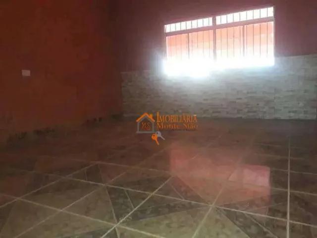 Sobrado com 3 dormitórios à venda, 225 m² por R$ 384.000 Jardim Oliveira II Guarulhos/SP