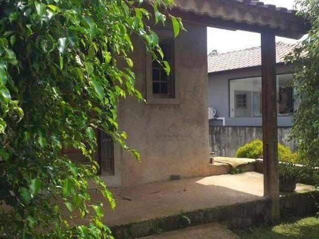 Sobrado com 3 dormitórios à venda, 225 m² por R$ 550.000,00 Jardim Santa Rita Embu das Artes/SP