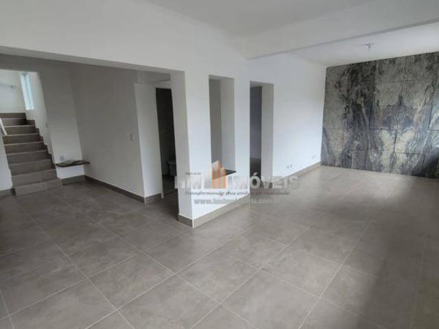 Sobrado com 3 dormitórios à venda, 225 m² por R$ 850.000,00 Alvinópolis Atibaia/SP