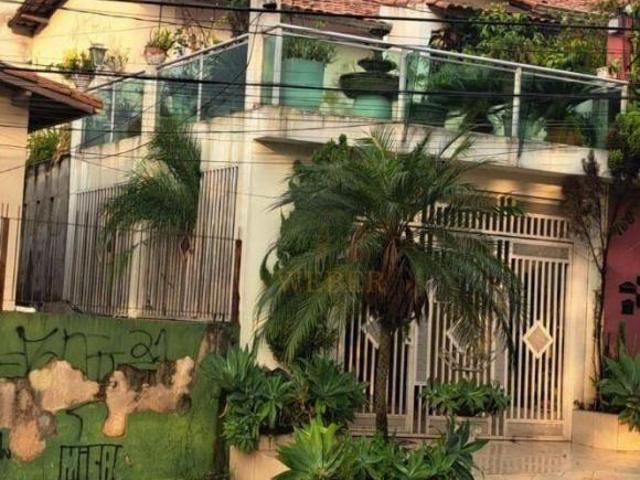 Sobrado com 3 dormitórios à venda, 226 m² por R$ 579.900,00 Jardim São Jorge São Paulo/SP