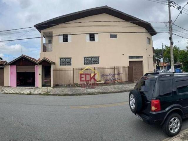 Sobrado com 3 dormitórios à venda, 226 m² por R$ 850.000 Parque Senhor do Bonfim Taubaté/SP